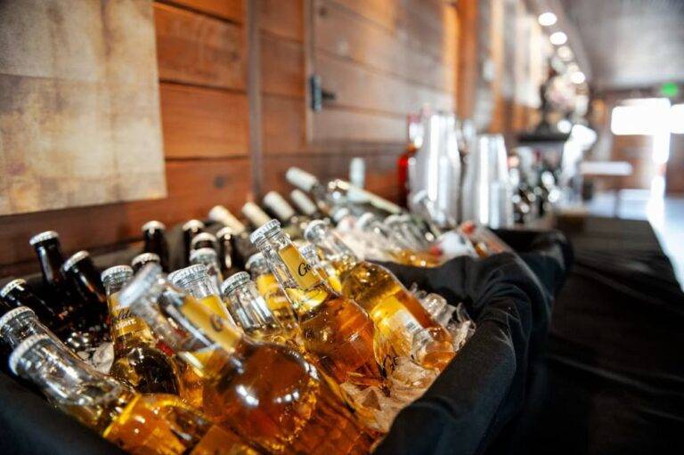 The Ultimate Guide to Mastering Your Wedding Reception Bar | Sterling ...